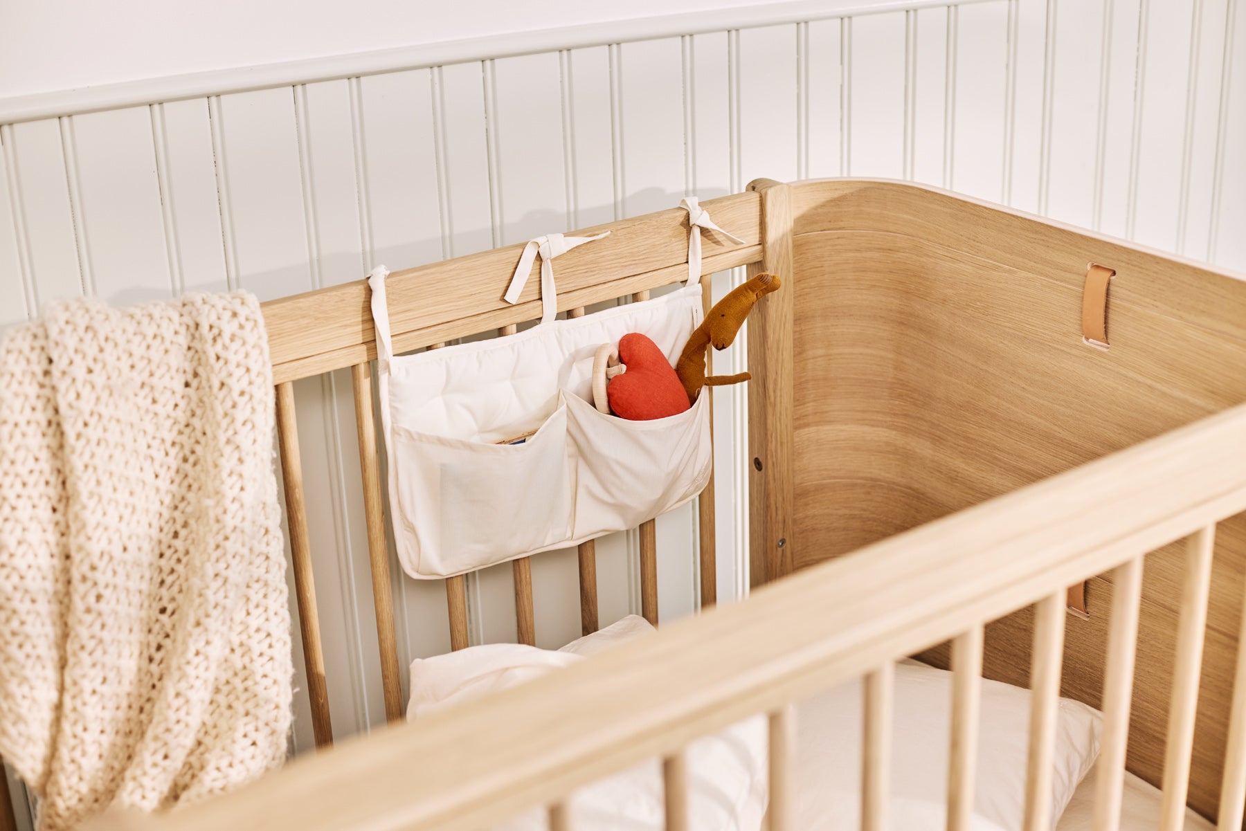 Bed Pockets – Dear April Com